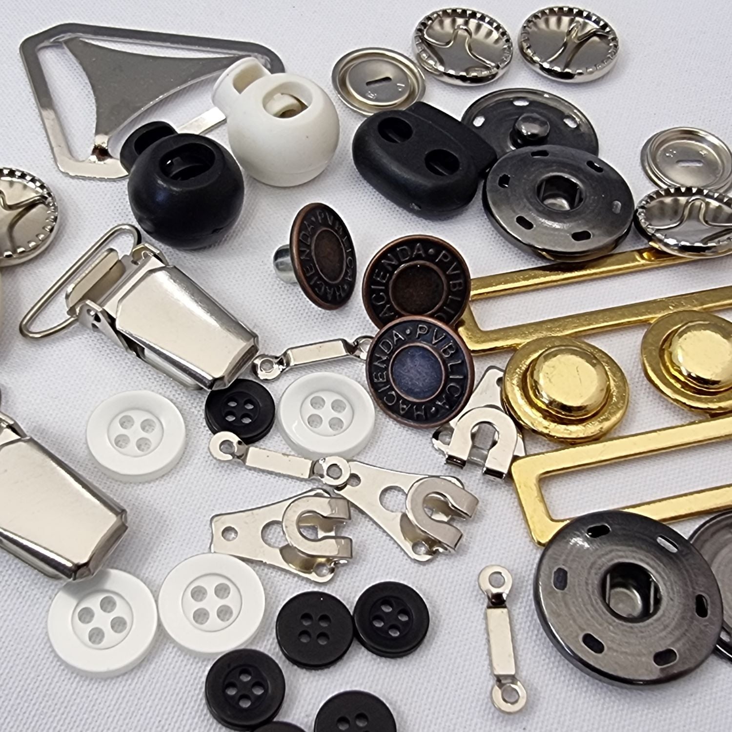 Garment Fasteners, Buttons, Hook & Eye, Snaps, Buckles & Clasps ...